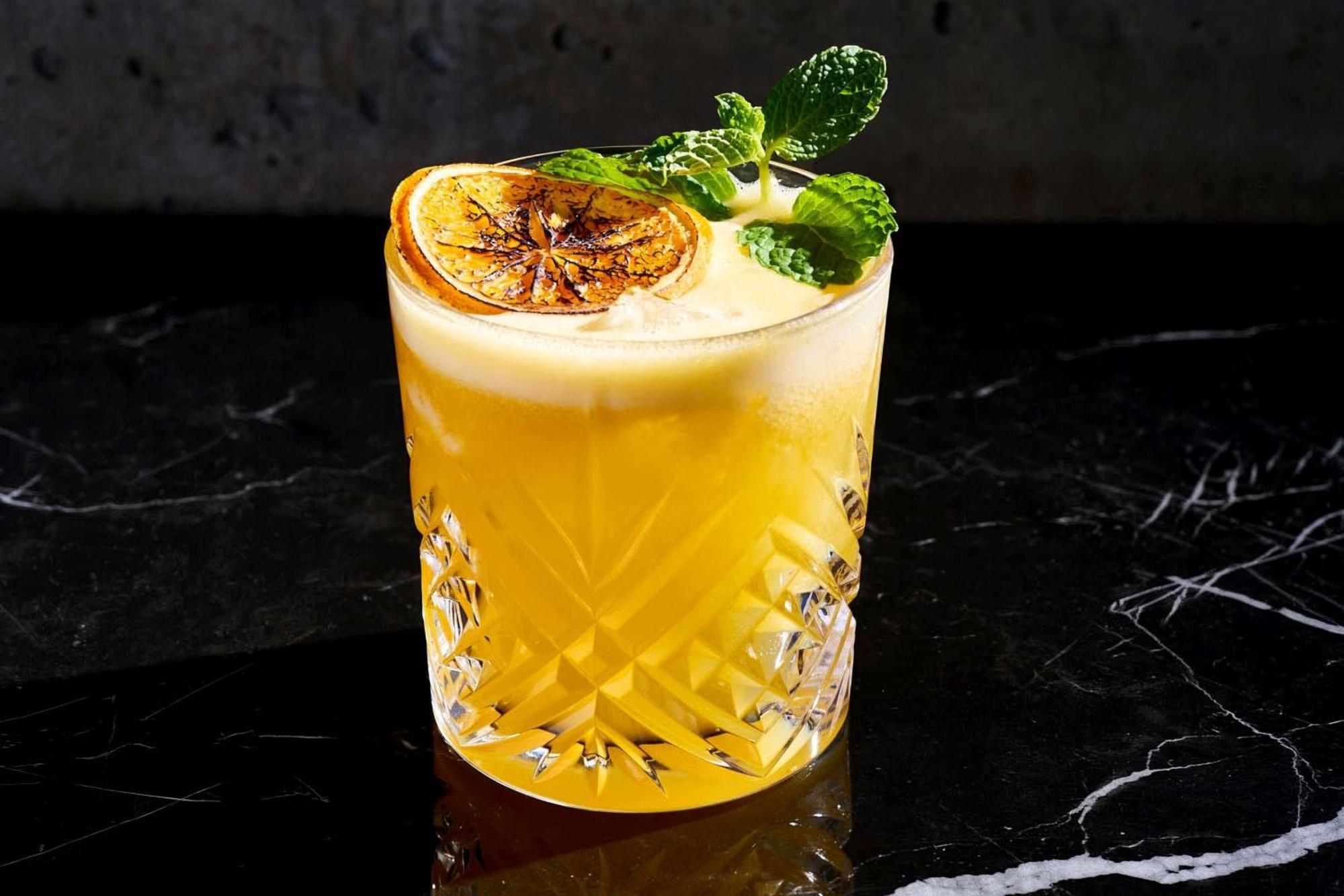 HOLIDAY INN & SUITES OTTAWA KANATA | ⋆⋆⋆ | CANADA | SEASON DEALS FROM $146